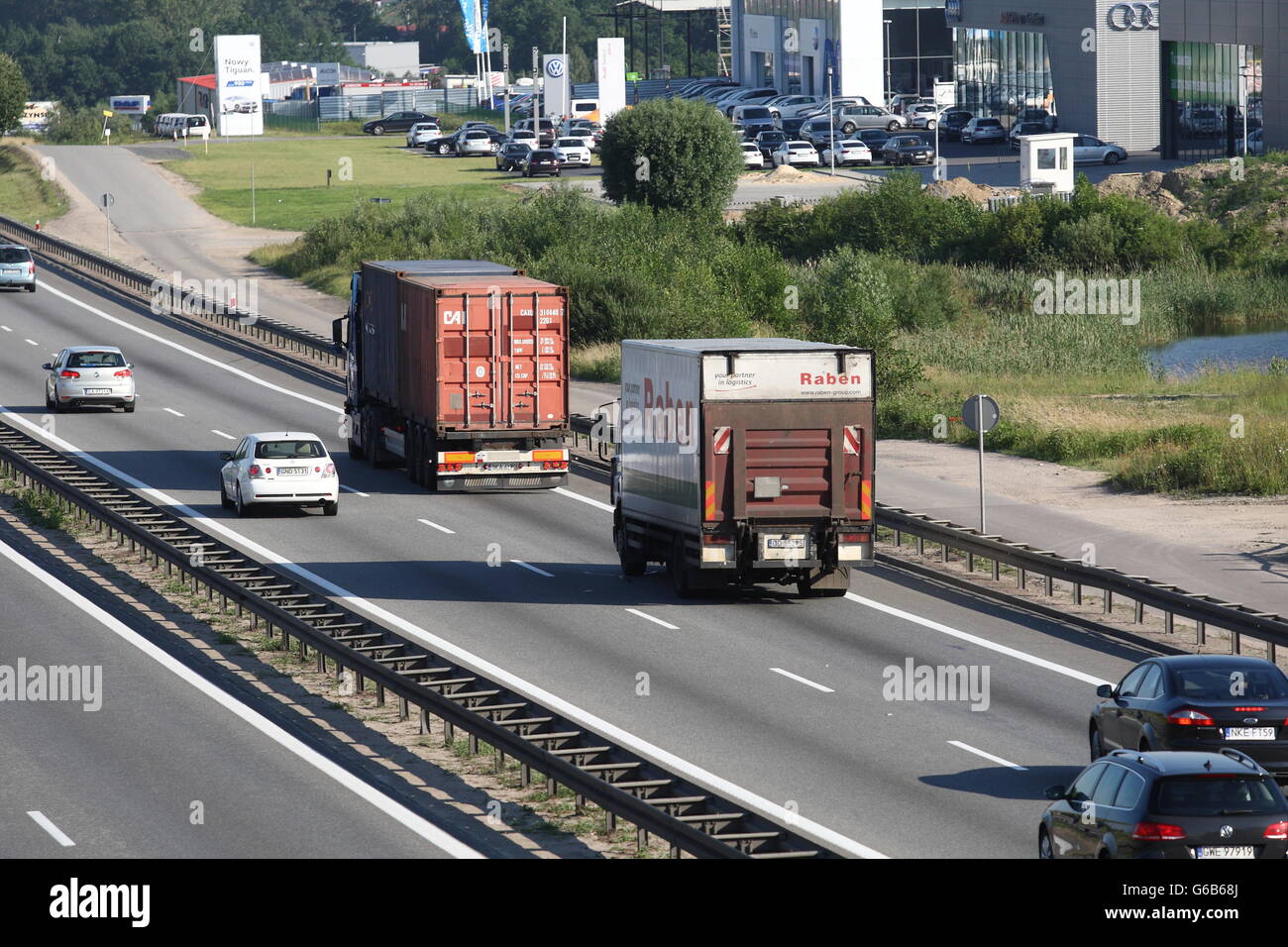 Danzig, Polen 23. Juni 2016 LKW auf der Autobahn in Danzig gesehen S6 ...