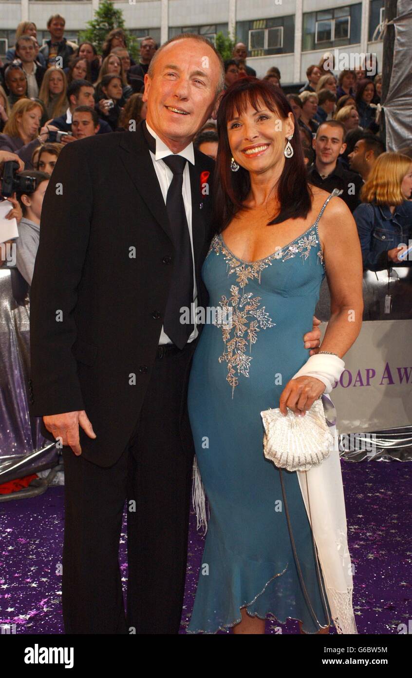 Christopher timothy -Fotos und -Bildmaterial in hoher Auflösung – Alamy