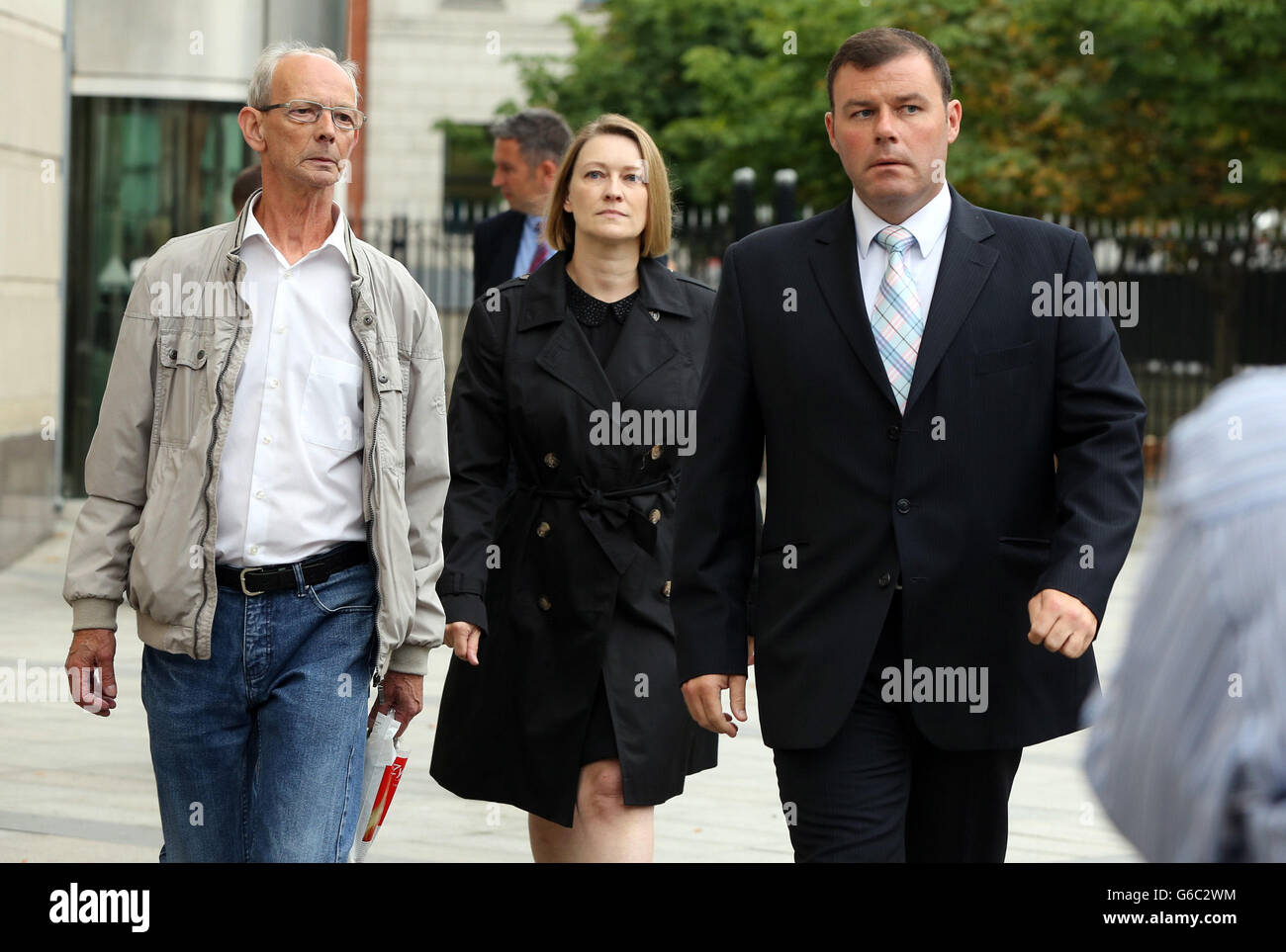 Der sohn und die grandochter des mordopfers margaret telford -Fotos und ...