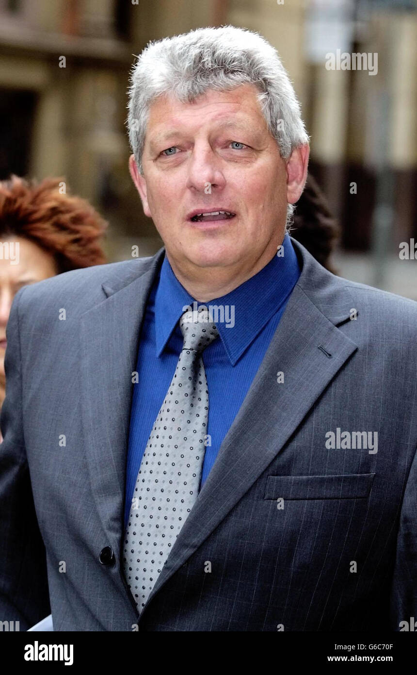 Bradford nhs vertrauen royal college chirurgen -Fotos und -Bildmaterial ...