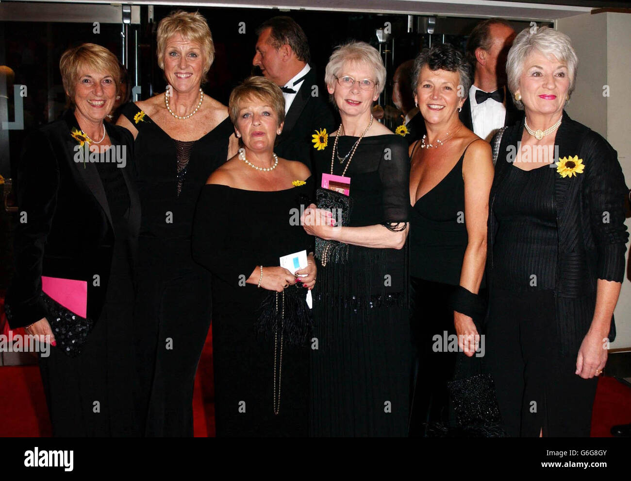 The original calendar girls -Fotos und -Bildmaterial in hoher Auflösung ...