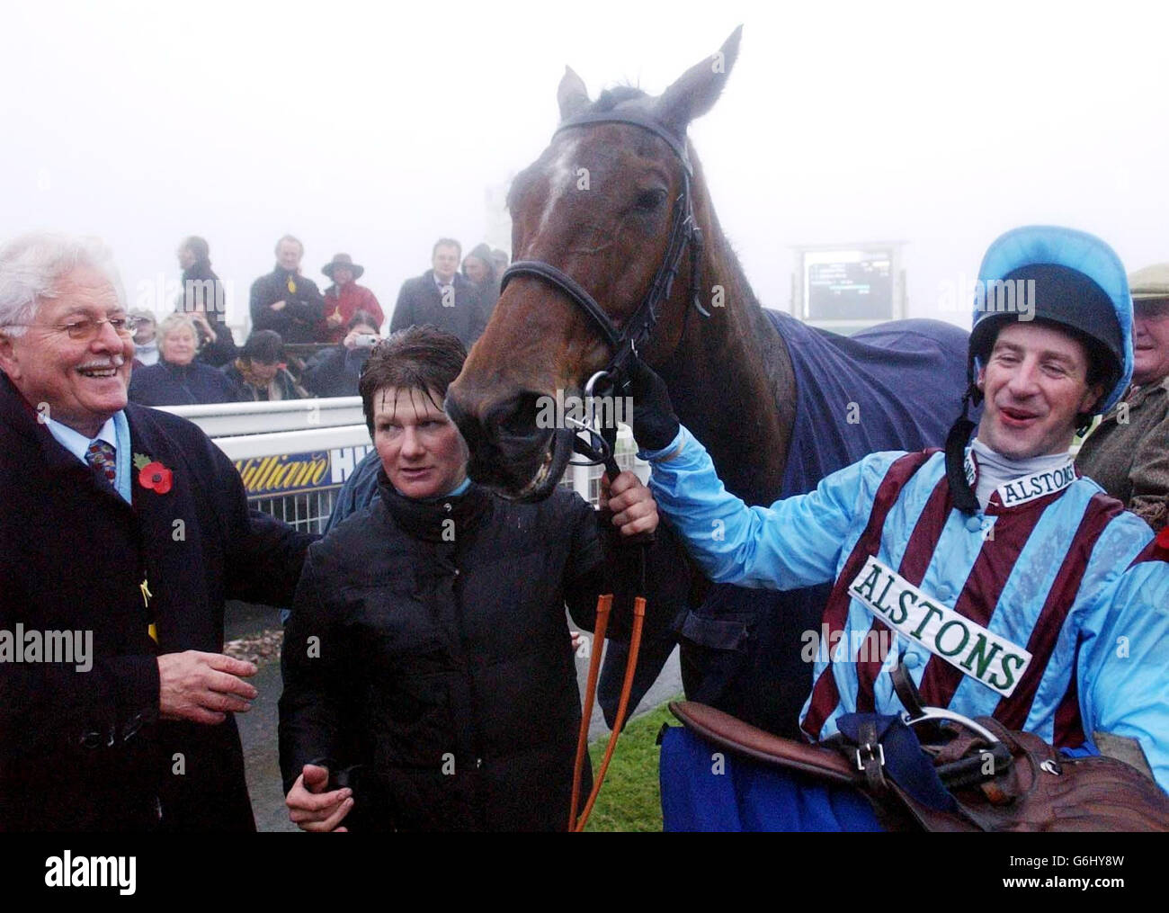 William hill haldon gold cup chase -Fotos und -Bildmaterial in hoher ...