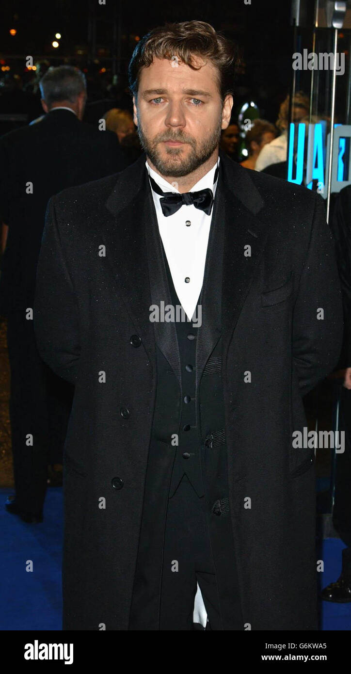Der Star des Films Russell Crowe kommt zur Royal Film Performance 2003 ...