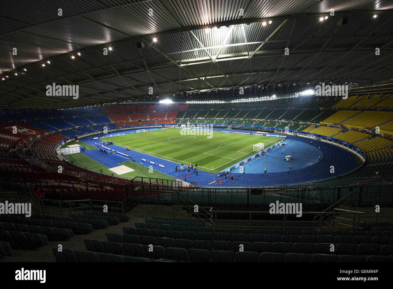 Vienna ernst happel stadium -Fotos und -Bildmaterial in hoher Auflösung ...