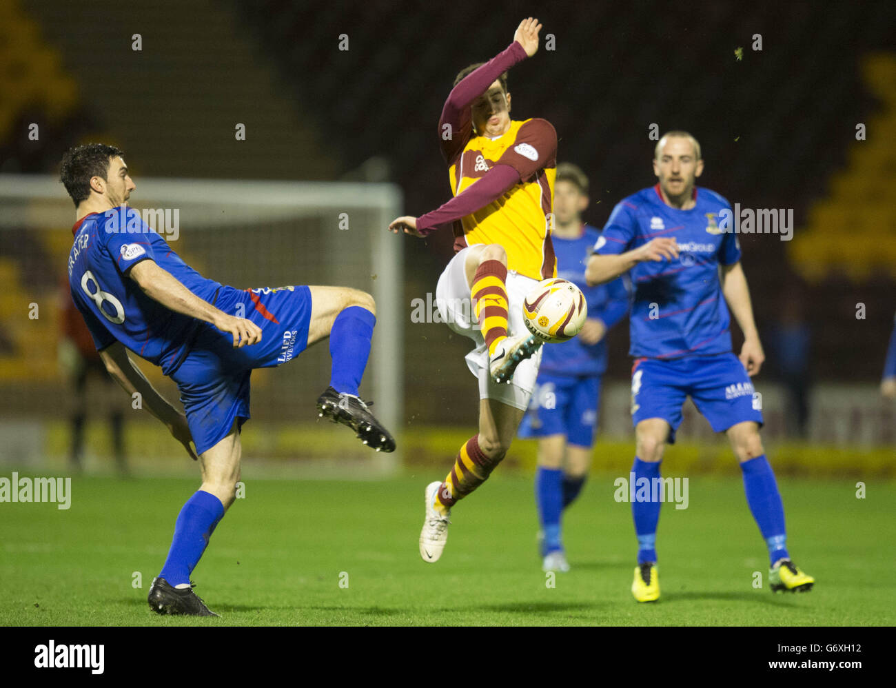 Motherwells stuart carswell -Fotos und -Bildmaterial in hoher Auflösung ...