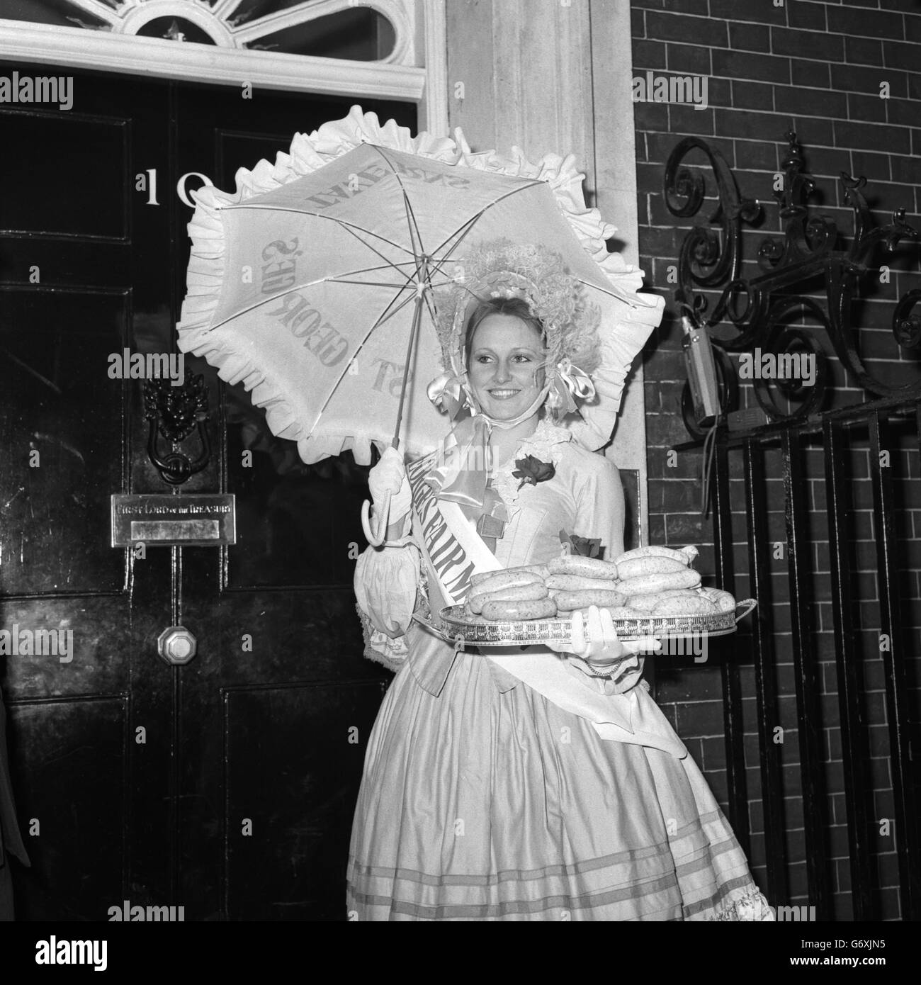 170859 1 brauchtumstraditionen -Fotos und -Bildmaterial in hoher ...