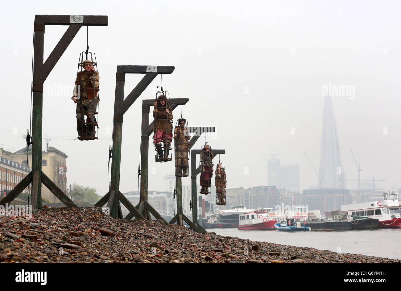 Schwarze segel -Fotos und -Bildmaterial in hoher Auflösung – Alamy