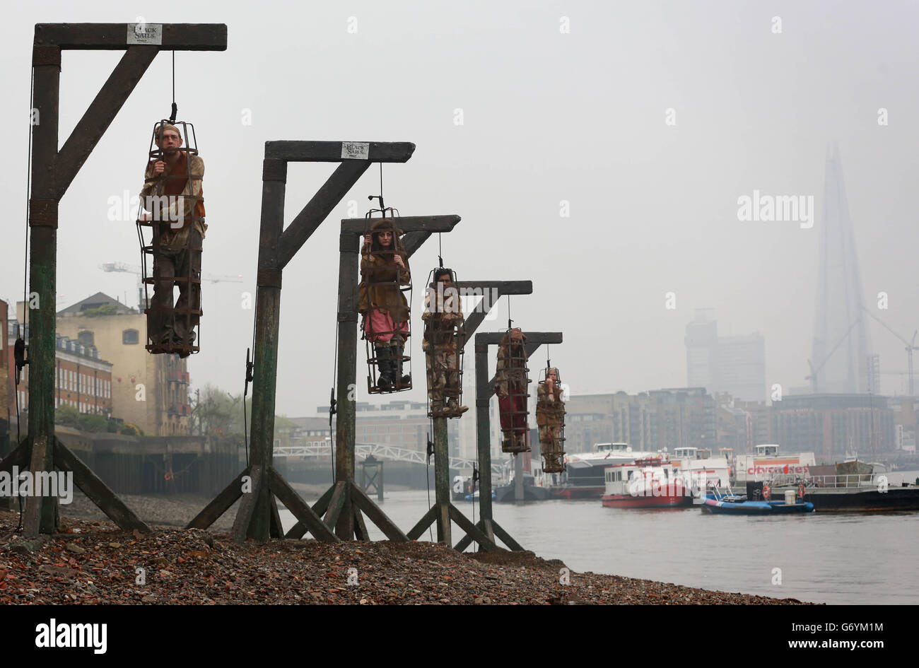 Schwarze Segel Stockfotos und -bilder Kaufen - Alamy