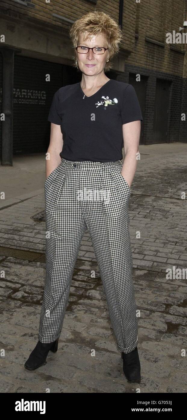 Girls in prison -Fotos und -Bildmaterial in hoher Auflösung – Alamy