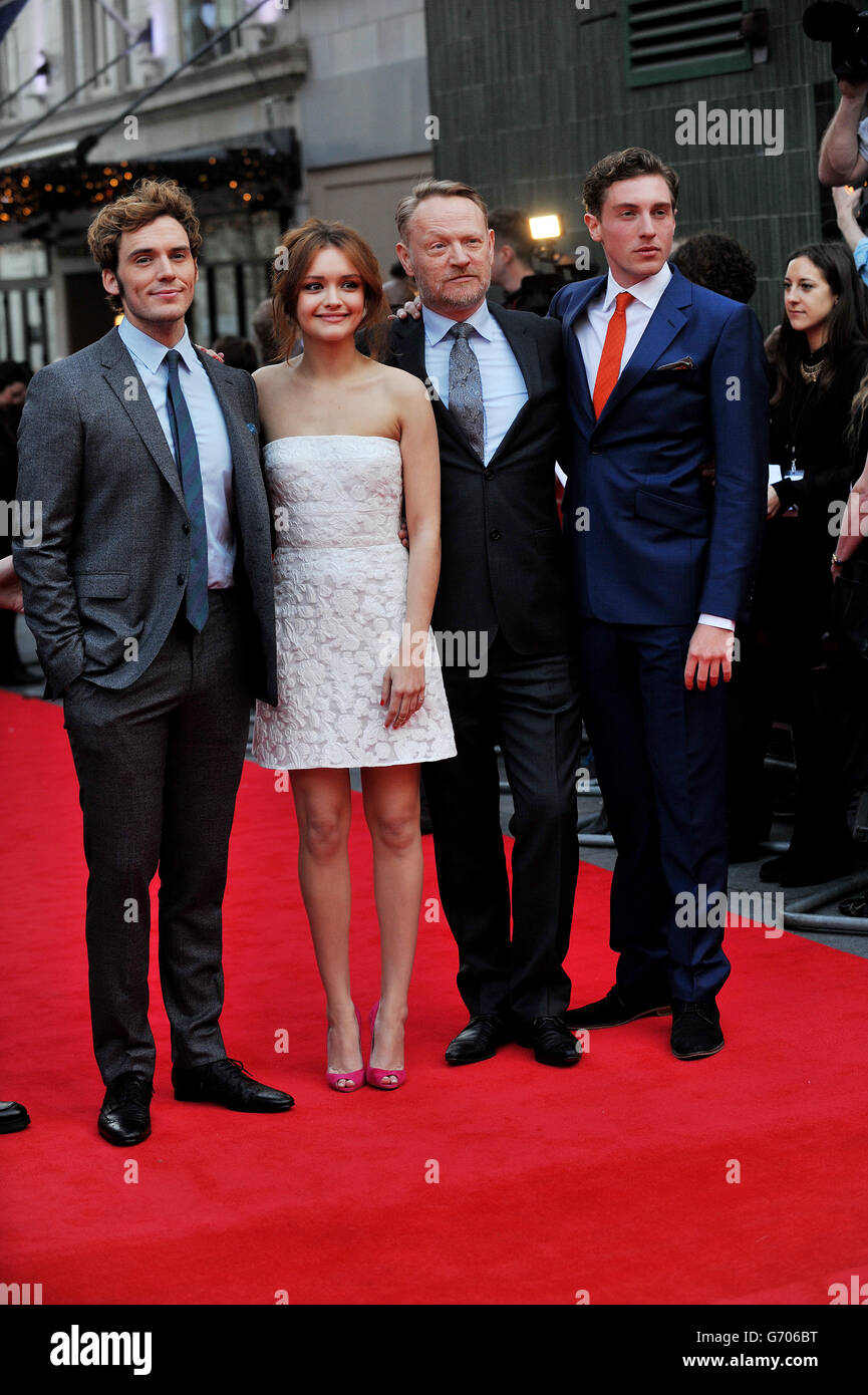 (Von links nach rechts) Sam Claflin, Olivia Cooke, Jared Harris und ...