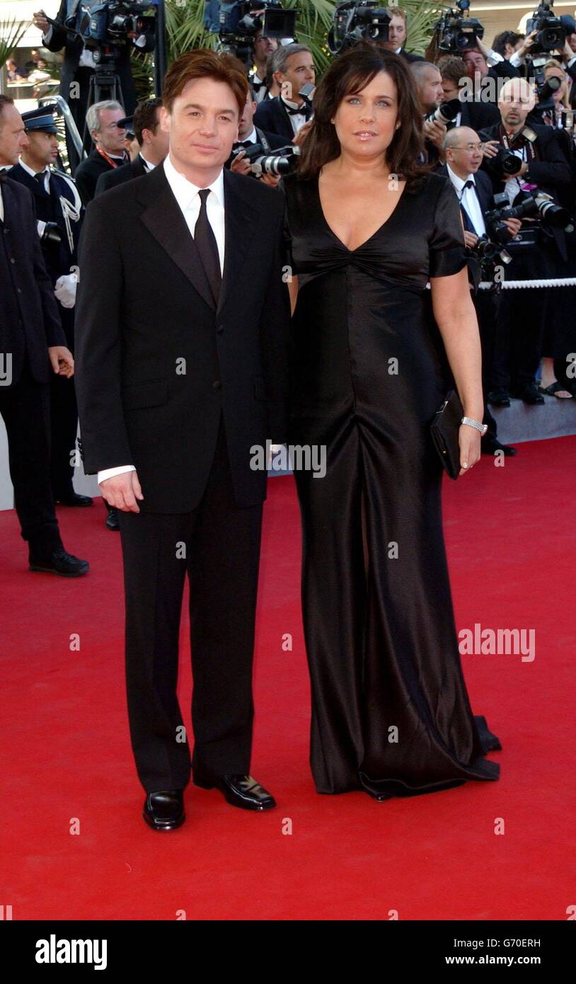 Schauspieler mike myers mit seiner frau robin -Fotos und -Bildmaterial in hoher Auflösung – Alamy