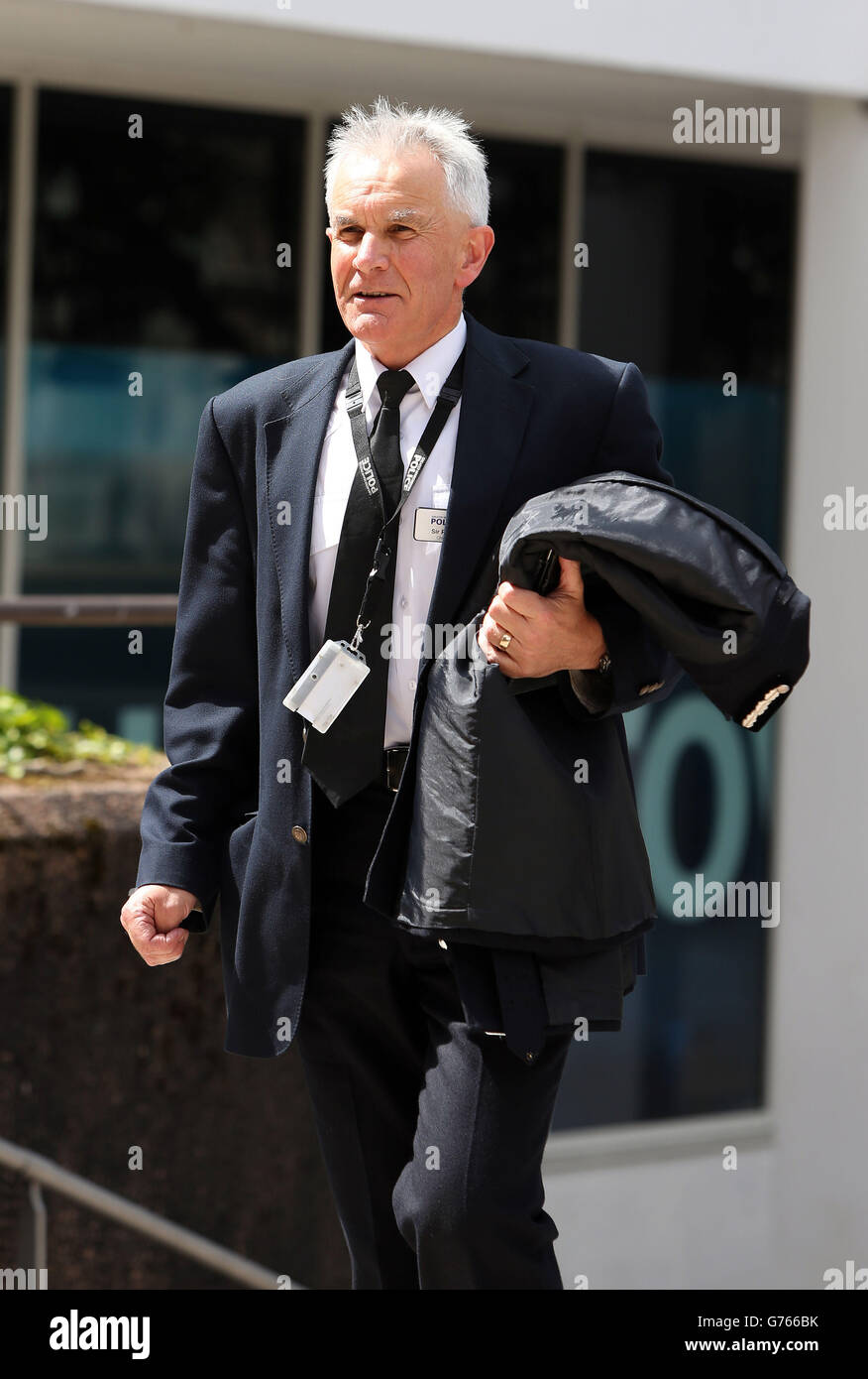 Sir peter fahy gerichtsverfahren -Fotos und -Bildmaterial in hoher ...