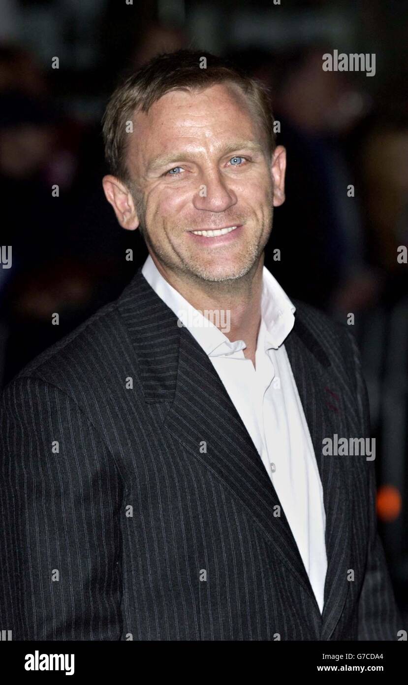 Layer cake daniel craig -Fotos und -Bildmaterial in hoher Auflösung – Alamy