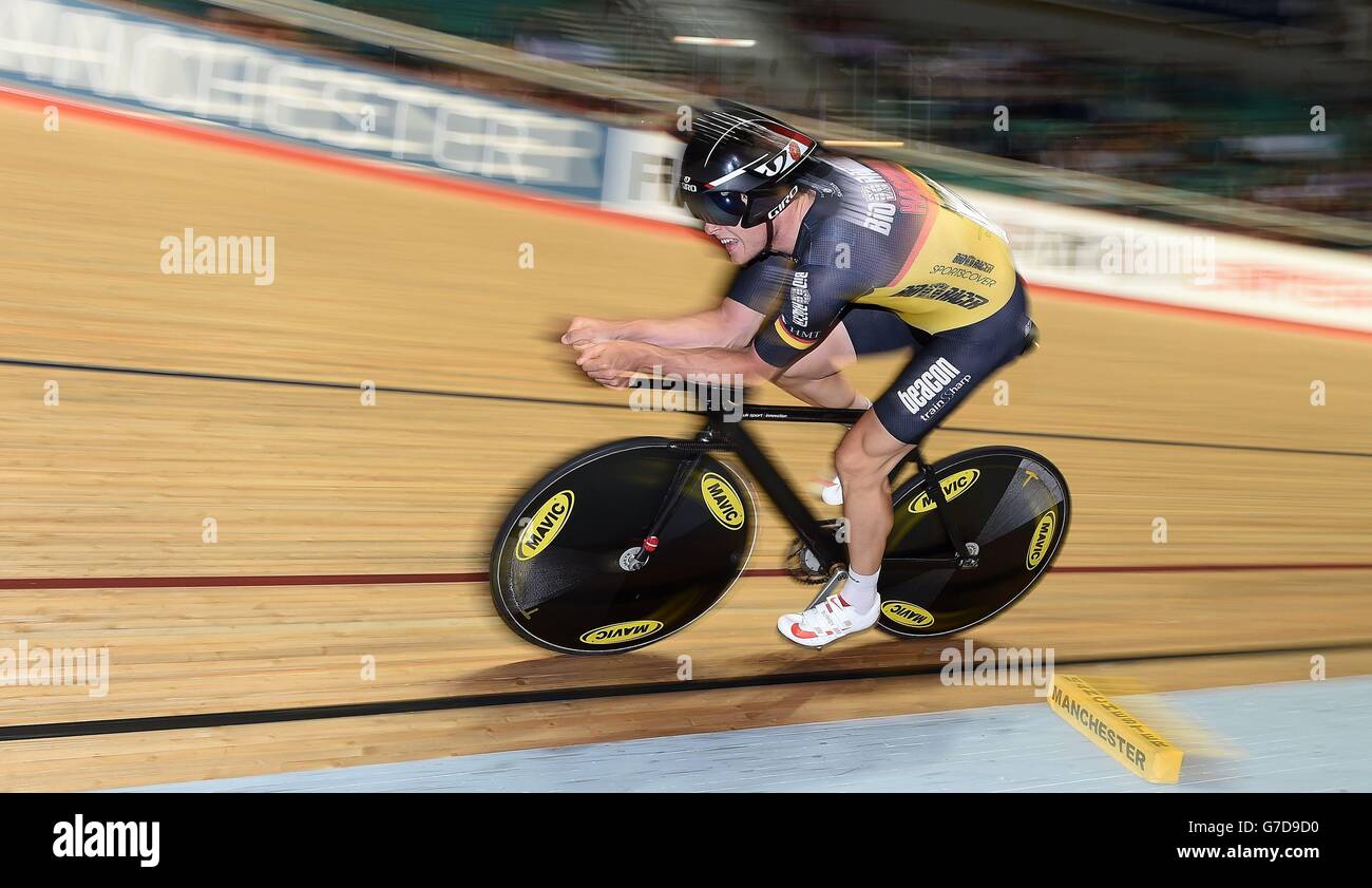 Steven Burke auf dem Weg zur Silbermedaille bei der 4000-m-Verfolgung ...