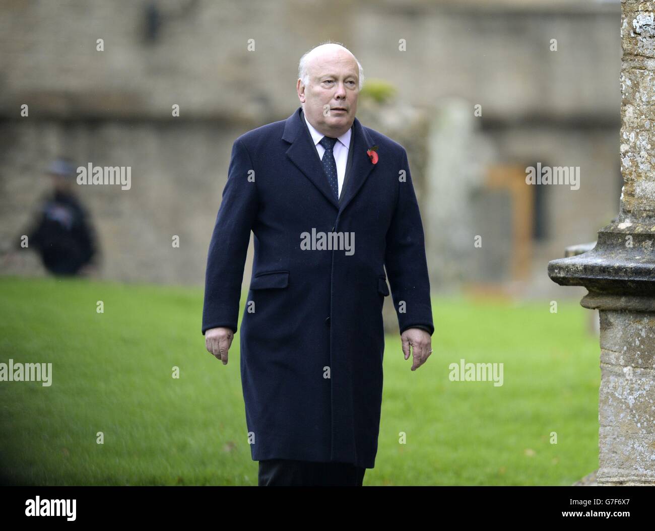 Lord bellinghamkr ampics -Fotos und -Bildmaterial in hoher Auflösung ...