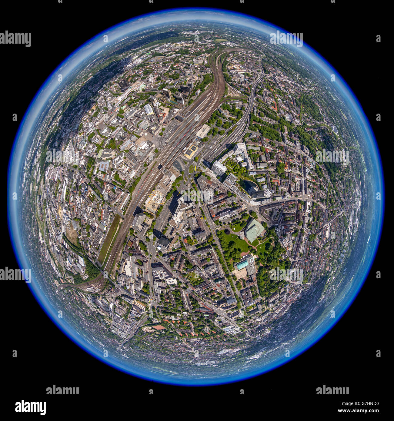 Fischaugenobjektiv fisheyelens -Fotos und -Bildmaterial in hoher ...