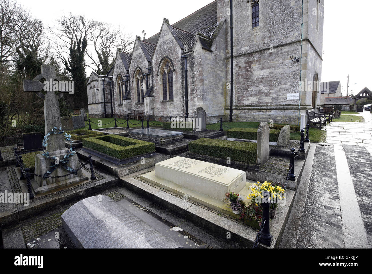 Das Grab von Sir Winston Churchill in der St. Martin's Church in Bladon ...