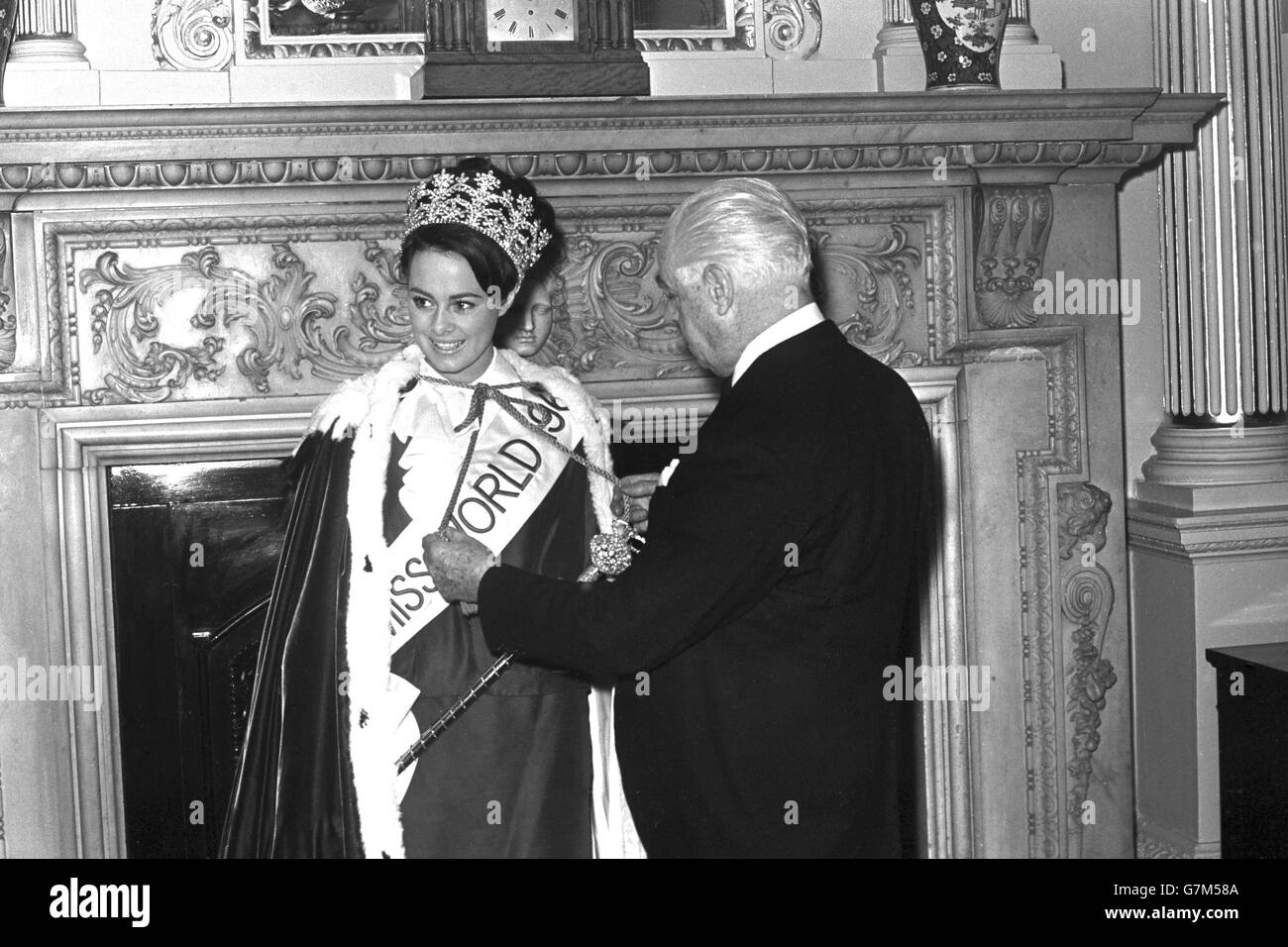 Miss world 1964 -Fotos und -Bildmaterial in hoher Auflösung – Alamy