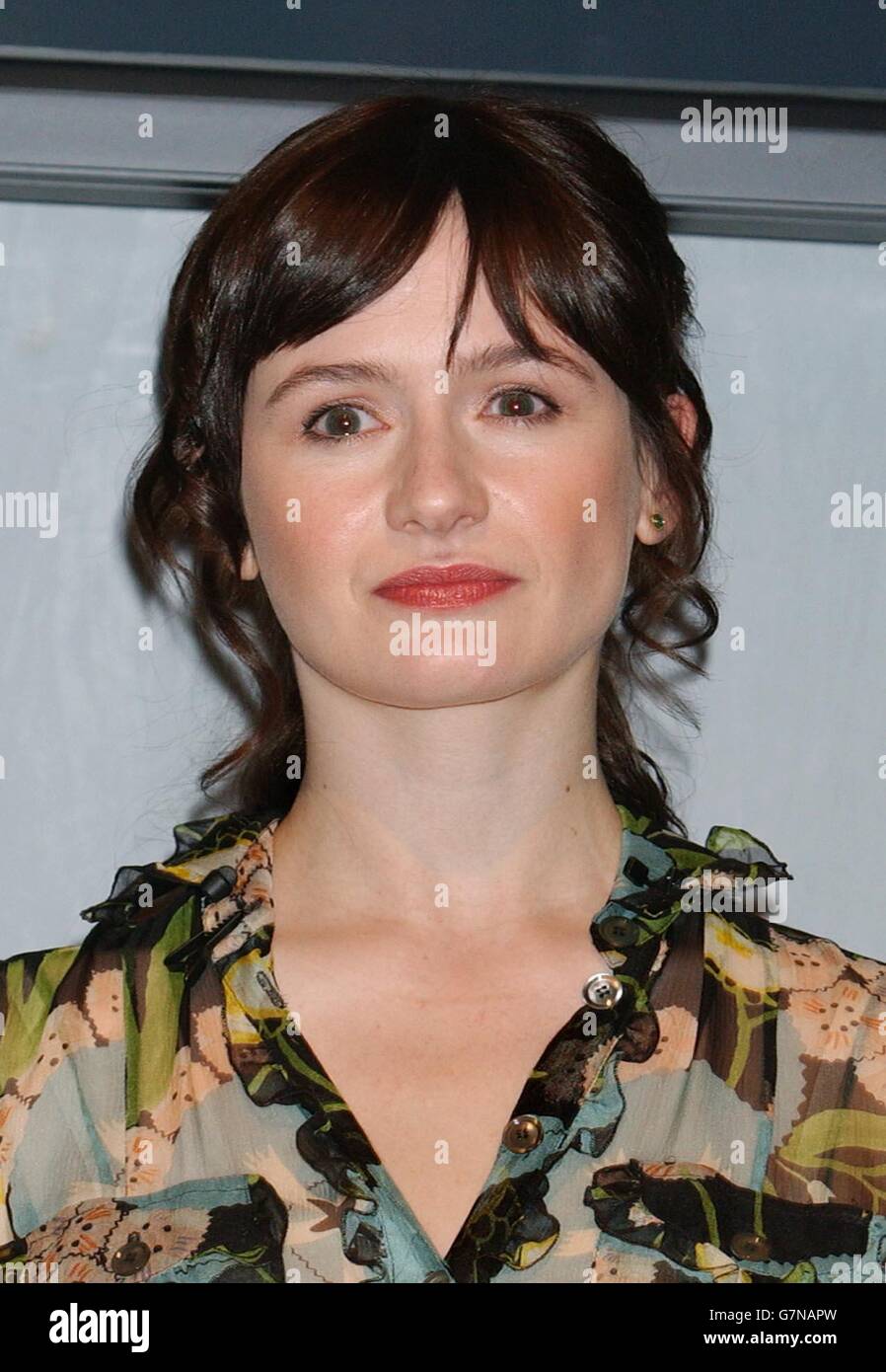 Schauspielerin emily mortimer Stockfotos und -bilder Kaufen - Alamy