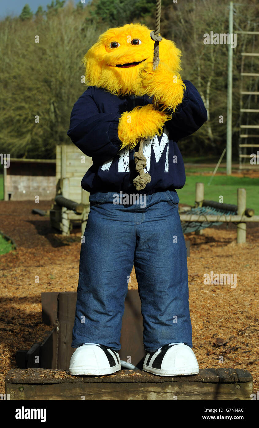 Das Honey Monster auf einem Hindernisparcours im Boreatton Park in ...