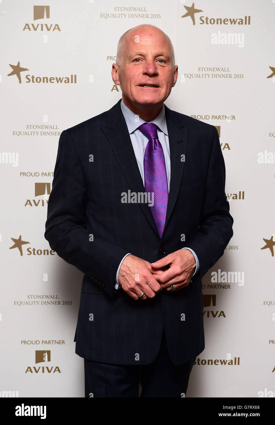 Lord michael cashman besucht das stonewall equality dinner in der ...