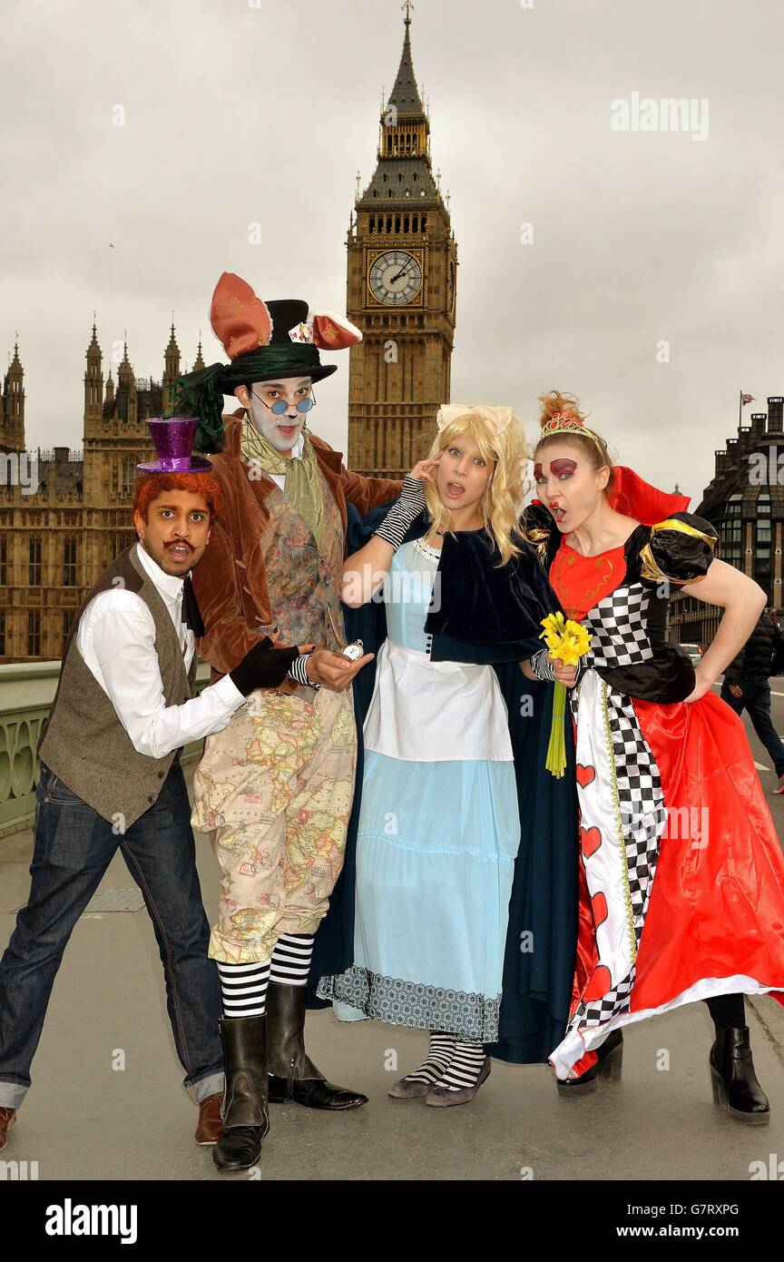 (Links - rechts) Bill Ranatunga, Oscar Richards, Laurane Marchive und ...