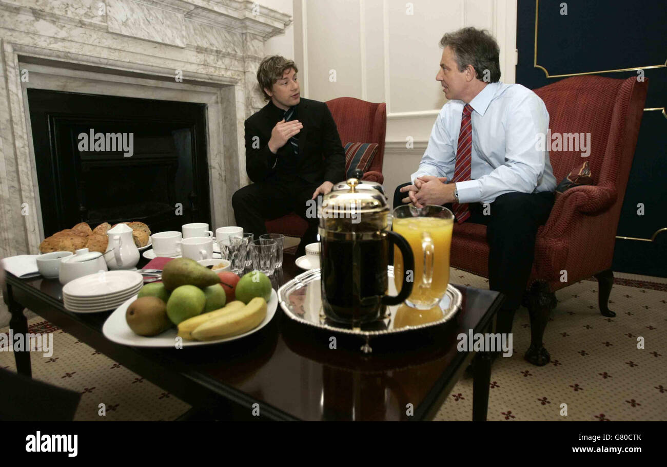 Jamie oliver school -Fotos und -Bildmaterial in hoher Auflösung – Alamy