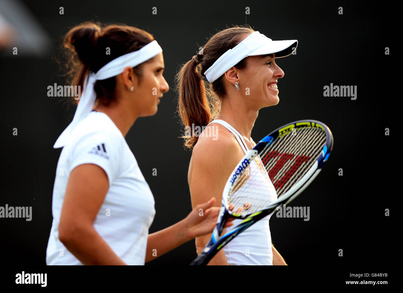 Martina Hingis tritt mit Sania Mirza am dritten Tag der Wimbledon ... Martina Hingis tritt mit Sania Mirza am dritten Tag der Wimbledon ...