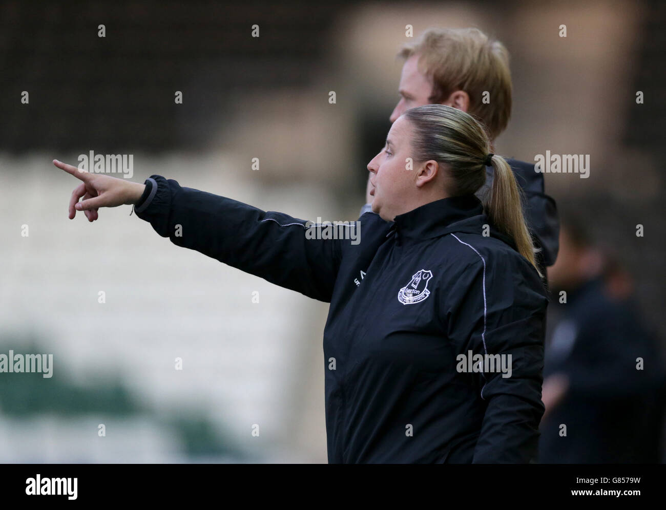 Everton trainiert lee lockley und nicole anderson -Fotos und ...