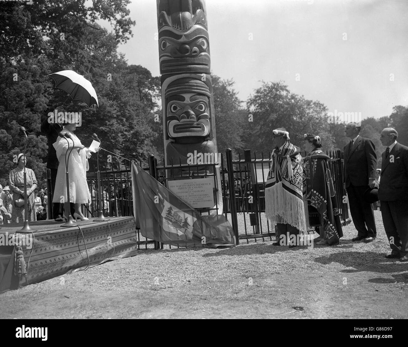 Stamm befindet sich auf vancouver island -Fotos und -Bildmaterial in ...