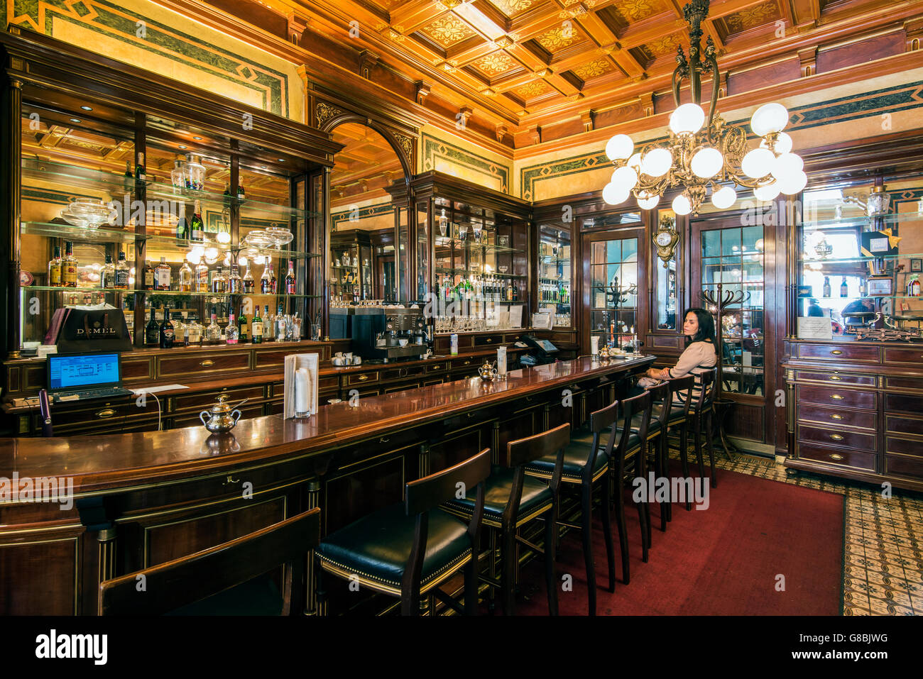 Cafe demel wien -Fotos und -Bildmaterial in hoher Auflösung – Alamy