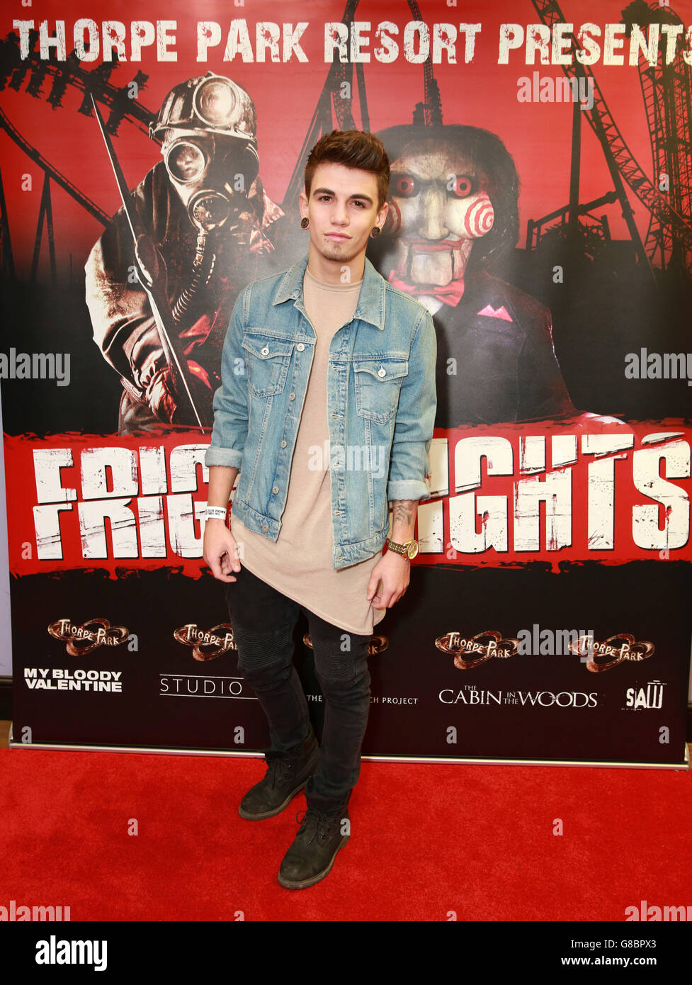 Jake Sims kommt am Thorpe Park Fright Nights Launch am Thorpe Park ...