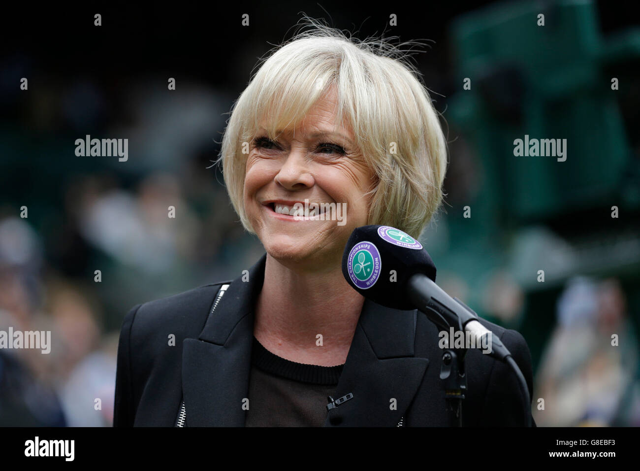 Sue barker wimbledon -Fotos und -Bildmaterial in hoher Auflösung – Alamy