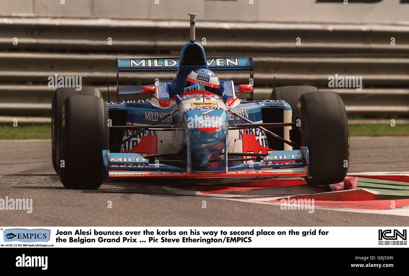 Autorennen ... Großer Preis Von Belgien. Jean Alesi springt über die ...