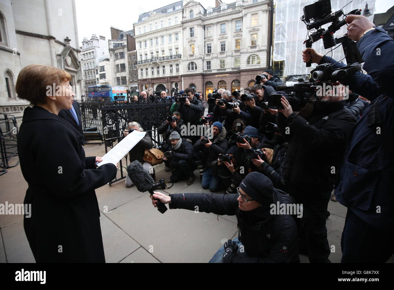 Die frau des ehemaligen russischen spions alexander litwinenko -Fotos ...