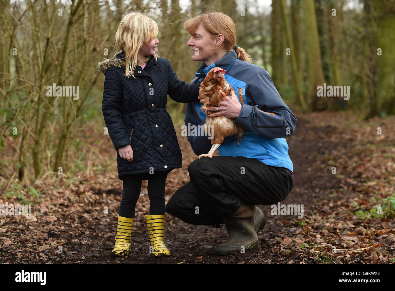 Julie elliott richtig und ihre tochter rosie -Fotos und -Bildmaterial ...