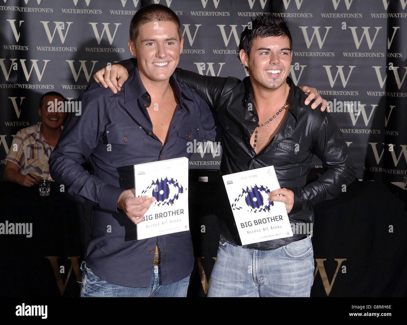 Gehalten in waterstones in piccadilly -Fotos und -Bildmaterial in hoher ...