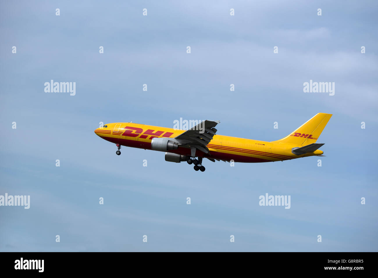 Dhl cargo -Fotos und -Bildmaterial in hoher Auflösung – Alamy