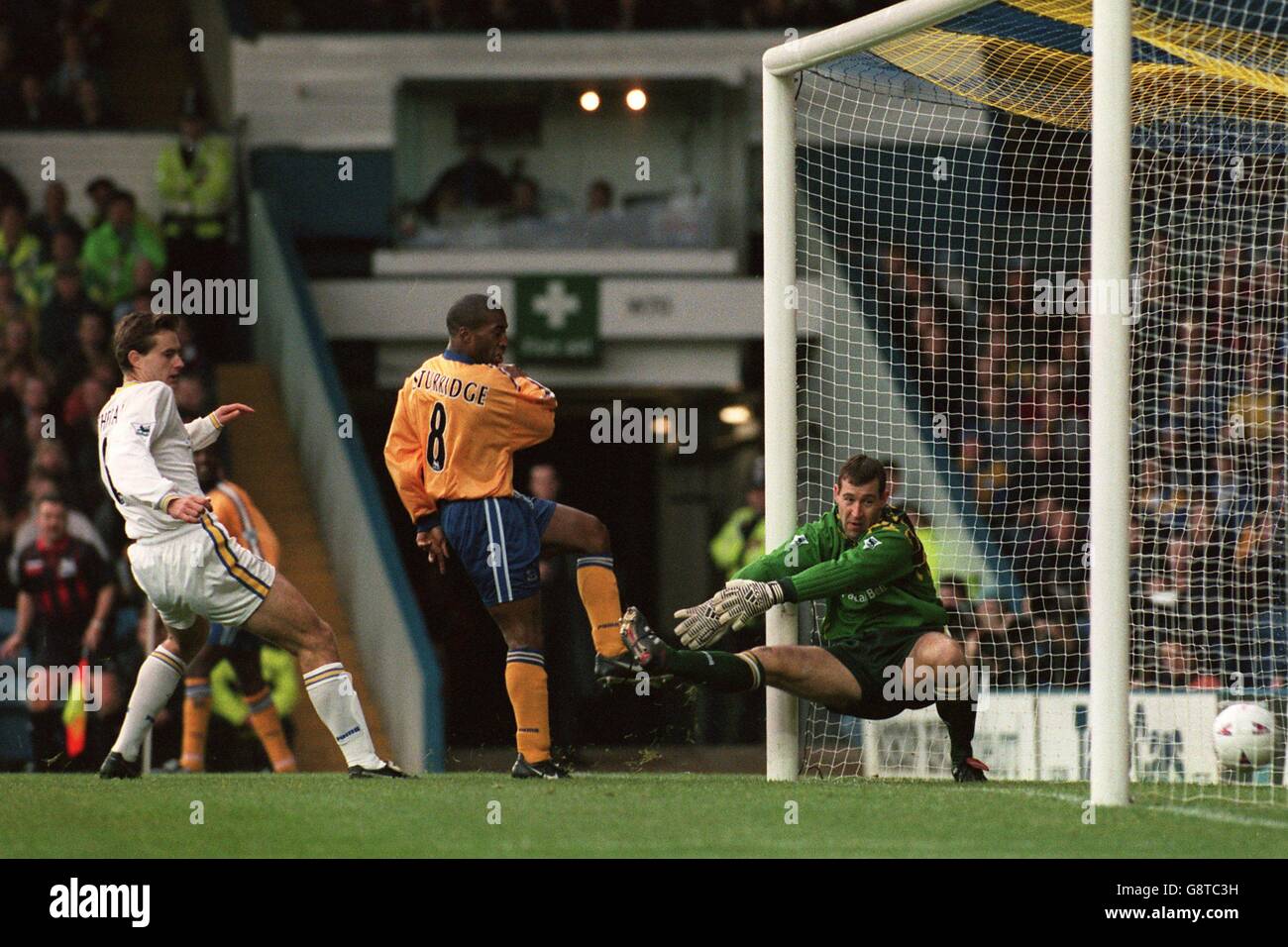 Leeds uniteds david wetherall center -Fotos und -Bildmaterial in hoher ...