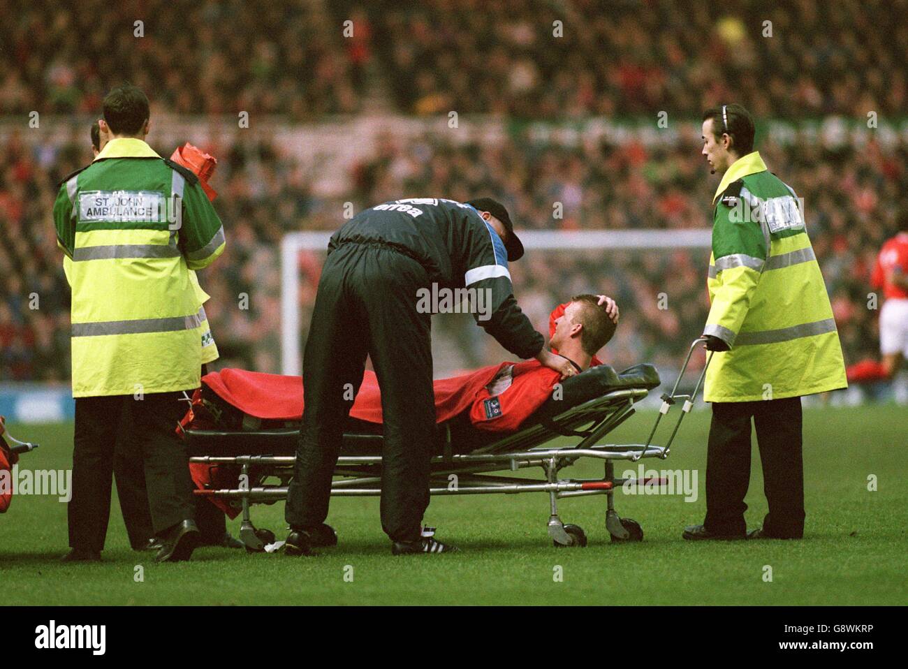 Middlesbroughs neil maddison ist abgespannt -Fotos und -Bildmaterial in ...