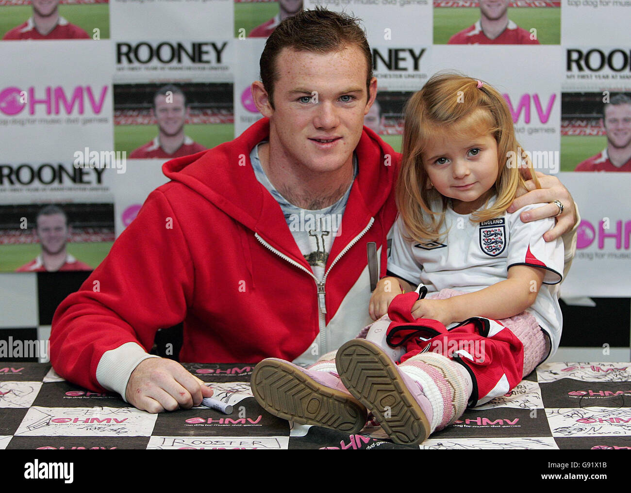 Manchester united wayne rooney holly jackson startet neue dvd hmv ...