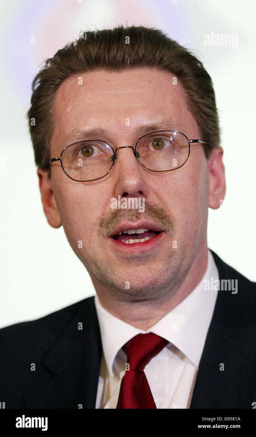 Securitas sicherheitsdirektor -Fotos und -Bildmaterial in hoher ...