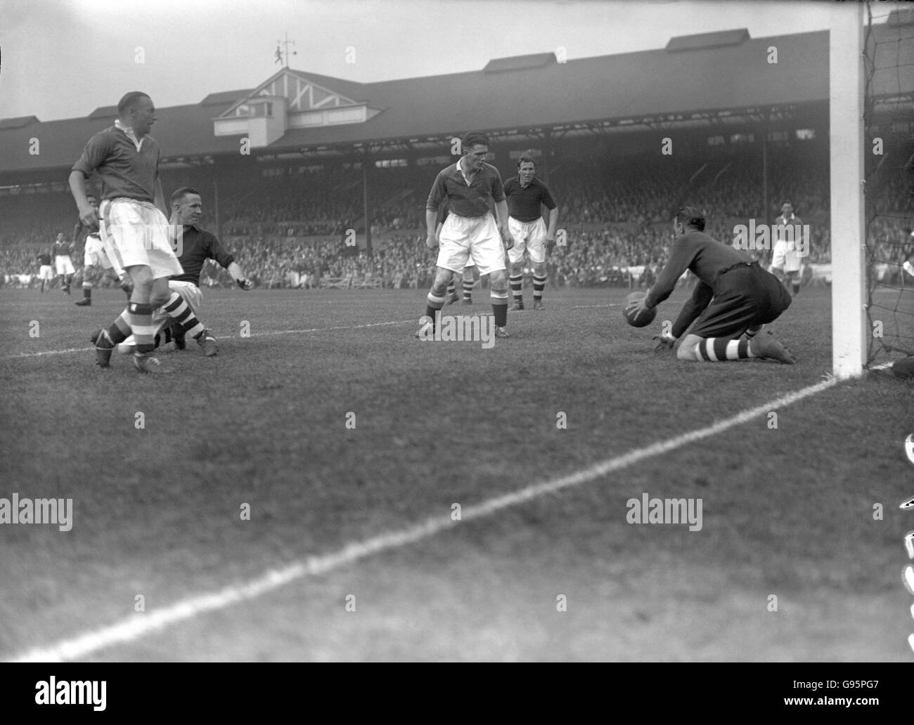 Harry arthur riley -Fotos und -Bildmaterial in hoher Auflösung – Alamy