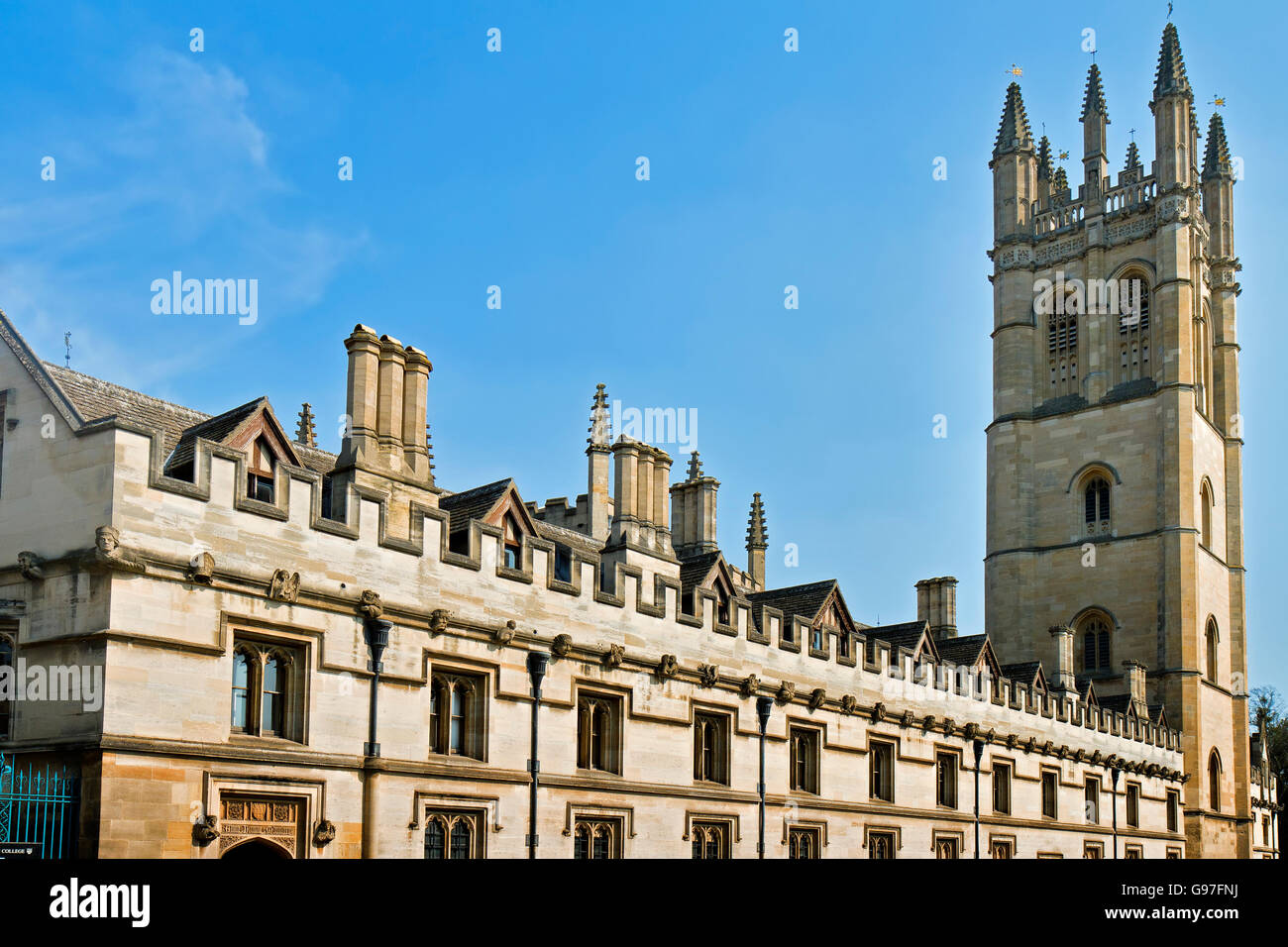 Magdalen tower -Fotos und -Bildmaterial in hoher Auflösung – Alamy