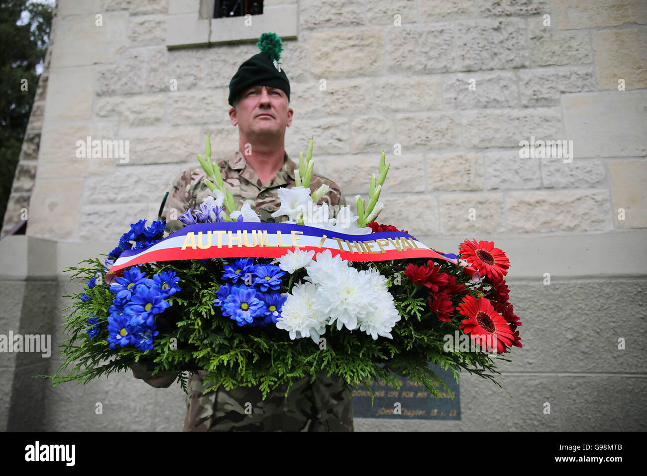 Vor gedenken 100 jahre schlacht somme -Fotos und -Bildmaterial in hoher ...