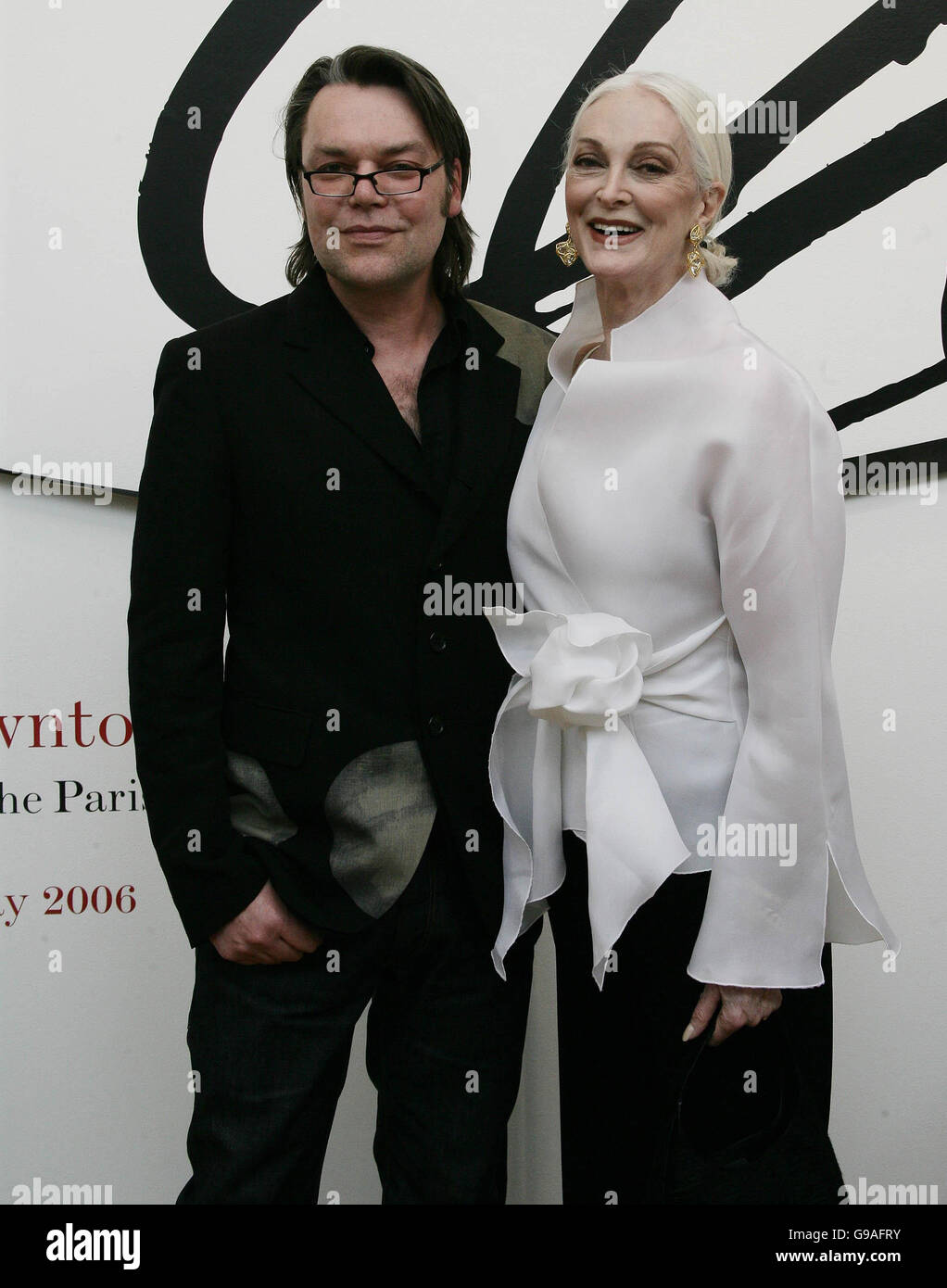 Showbiz oconnor -Fotos und -Bildmaterial in hoher Auflösung – Alamy