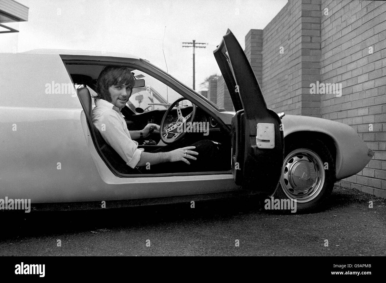 George best car -Fotos und -Bildmaterial in hoher Auflösung – Alamy