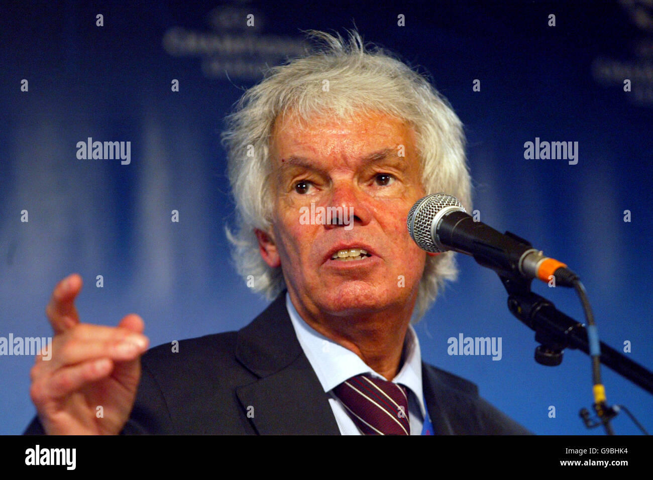 Stade de france graham turner -Fotos und -Bildmaterial in hoher ...