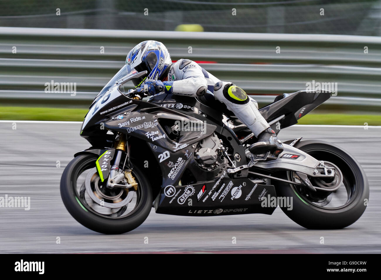 Motorrad-Rennfahrer Michael Ranseder, Österreich, konkurriert in der ...