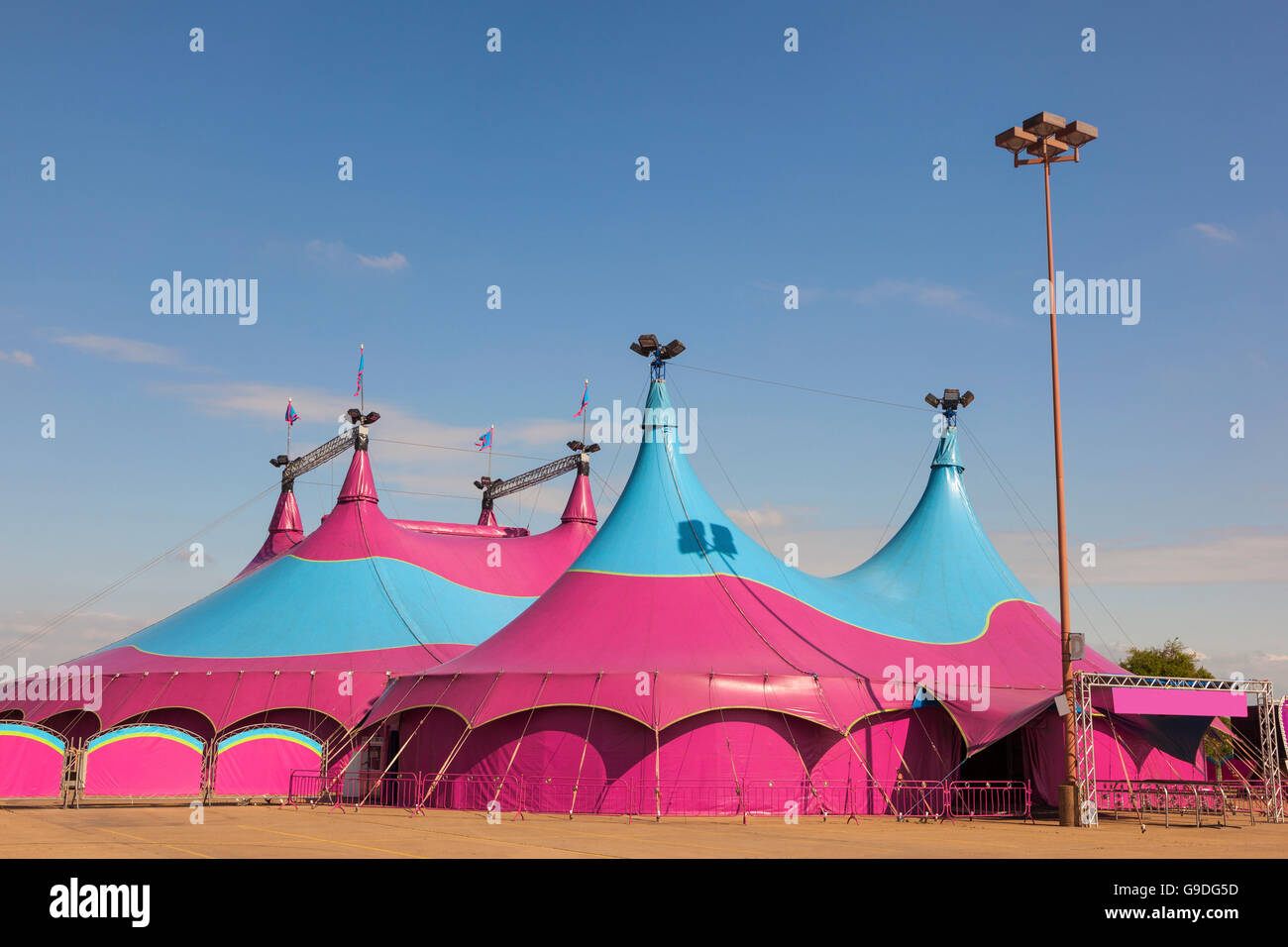 Zirkuszelt Stockfotos und -bilder Kaufen - Alamy